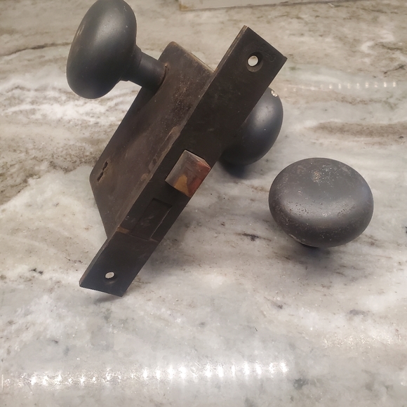 Montegrappa | Accents | Vintage Monterey Style Americana Door Mortise Latch And Door Knobs ...